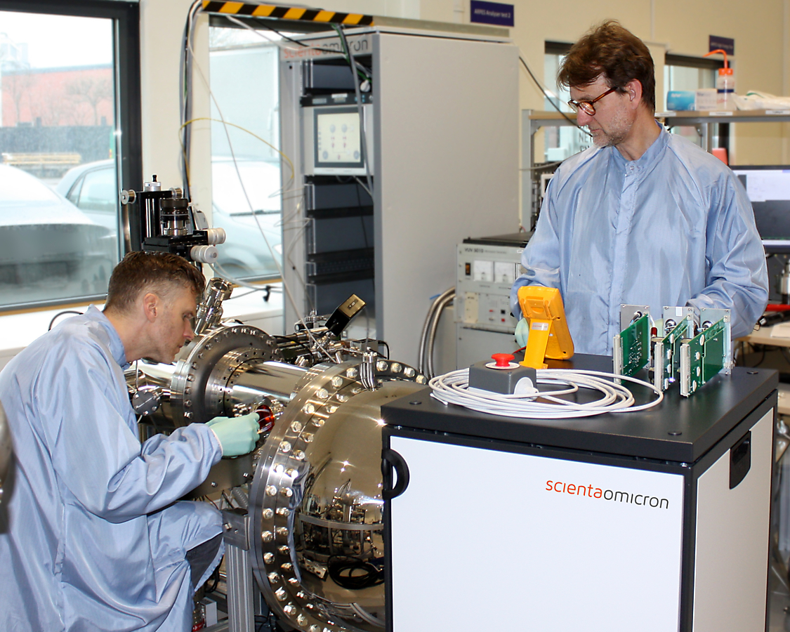 Services - Scienta Omicron